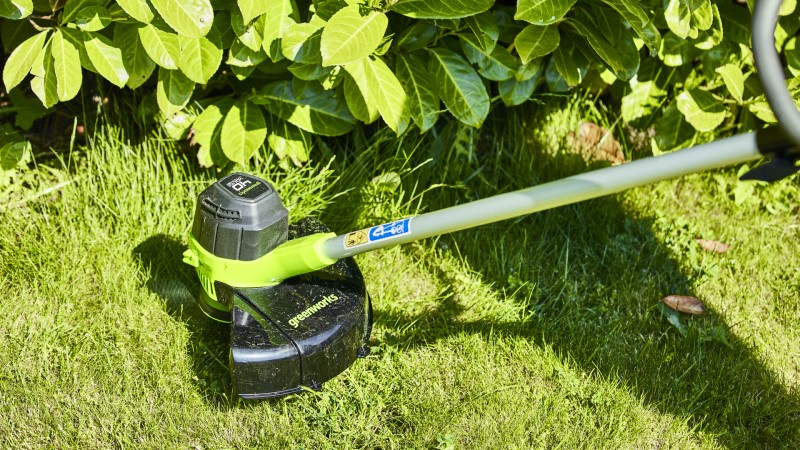 Купить Триммер аккумуляторный Greenworks G40LTK4, 40V, 30 см, с 1хАКБ 4 ...